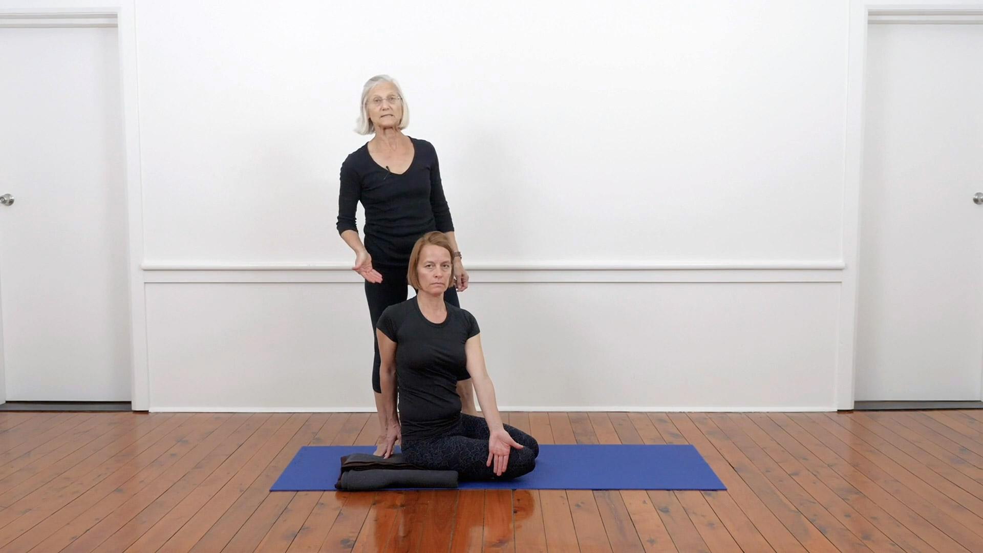 Iyengar yoga videos – sitting & forward bend asanas - Yoga Vastu