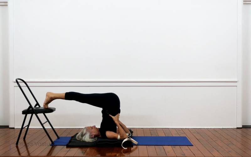 Reverse Prayer Pose (Paschima Namaskar) | Iyengar Yoga