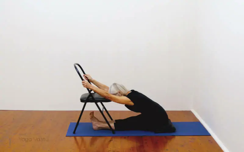 Seated Forward Bend (Paschimottanasana) | Iyengar Yoga