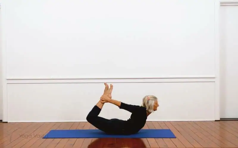 Intense Side Stretch Pose (Parsva Uttanasana) | Iyengar Yoga