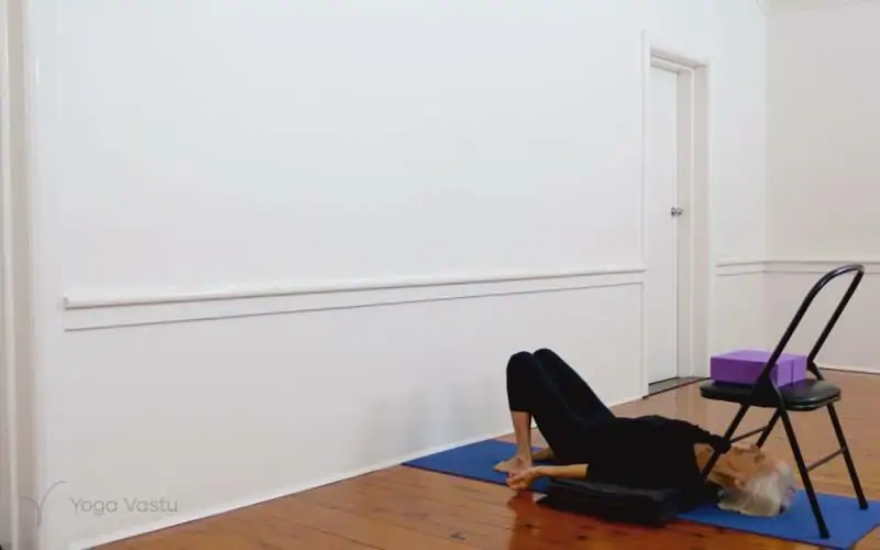 Intense Side Stretch Pose (Parsva Uttanasana) | Iyengar Yoga