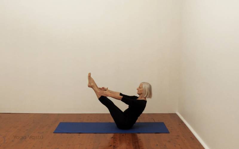 Reverse Prayer Pose (Paschima Namaskar) | Iyengar Yoga