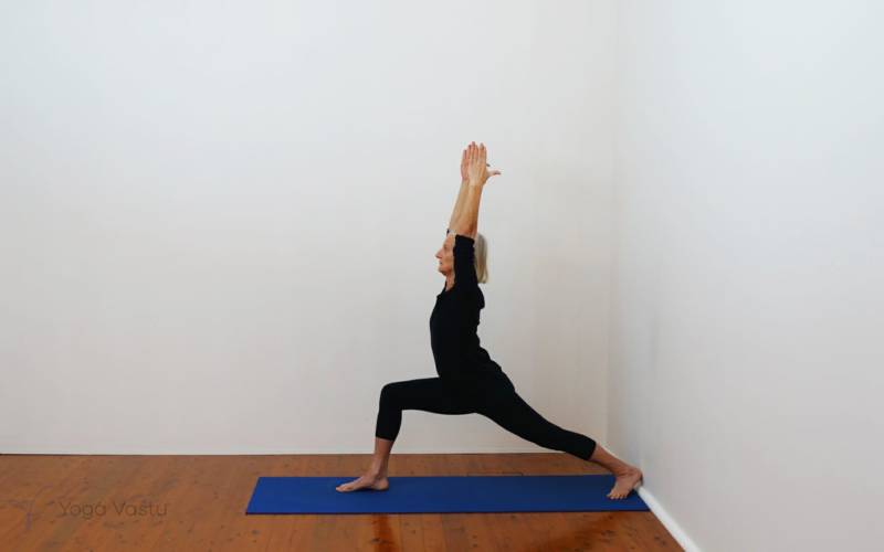 Hero Pose (Virasana) | Iyengar Yoga