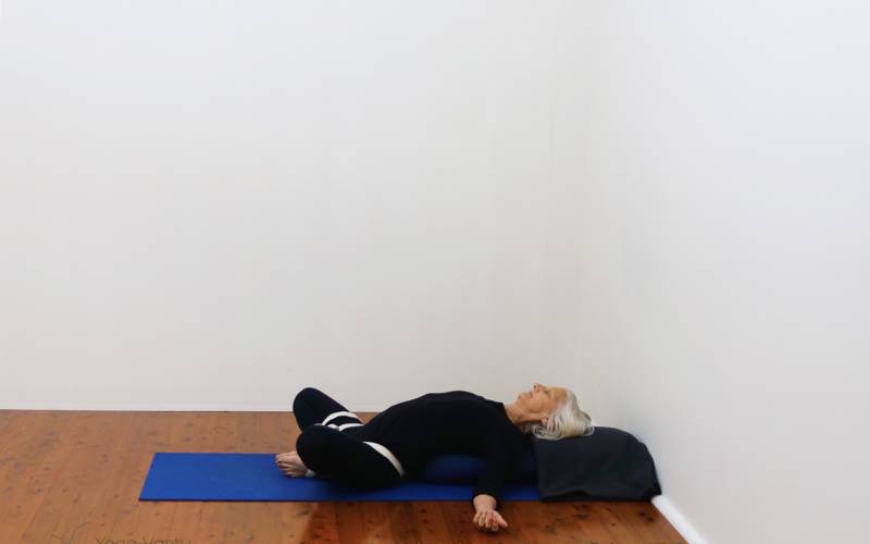 Full Arm Balance (Handstand) (Adho Mukha Vrksasana) | Iyengar Yoga