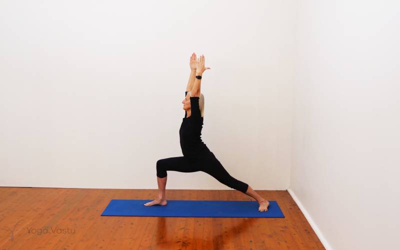 Mountain Pose in Hero Pose (Parvatasana in Virasana) | Iyengar Yoga