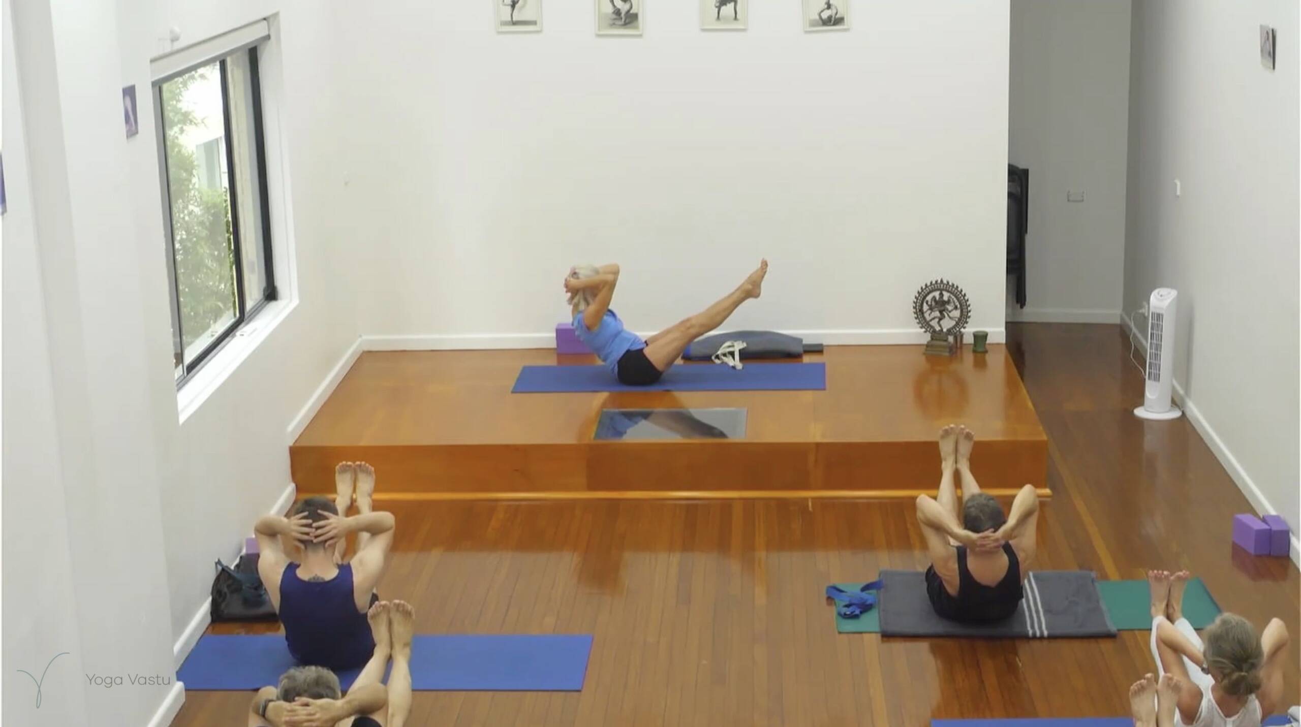Class for Hip Mobility and Abdominal Strength - Yoga Vastu